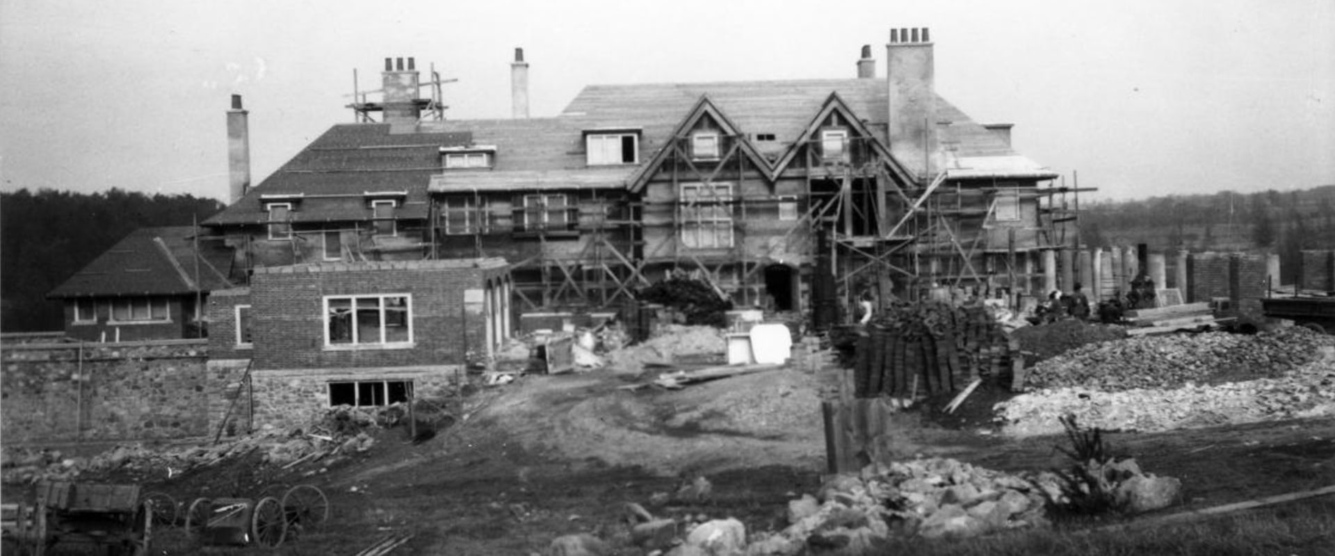 Who built the cranbrook house?